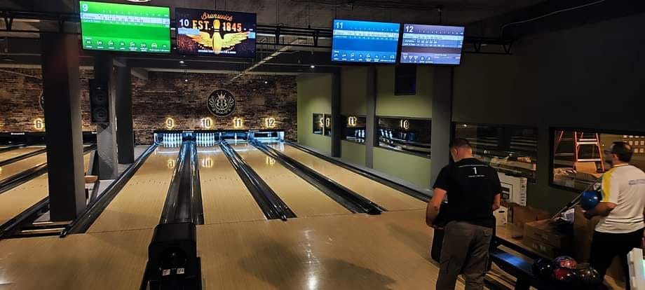 gallery – The Bowling Boutique Bar & Grill